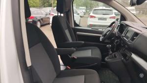White Peugeot Traveller 2018 in Klaipeda, with an engine capacity of 2.00 L and mileage of 260 thousand km for 14300 €, photo 30 on AUTOMOTO.COM.LV