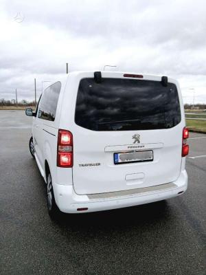 White Peugeot Traveller 2019 in Panevezys, with an engine capacity of 2.00 L and mileage of 272 thousand km for 17800 €, photo 6 on AUTOMOTO.COM.LV