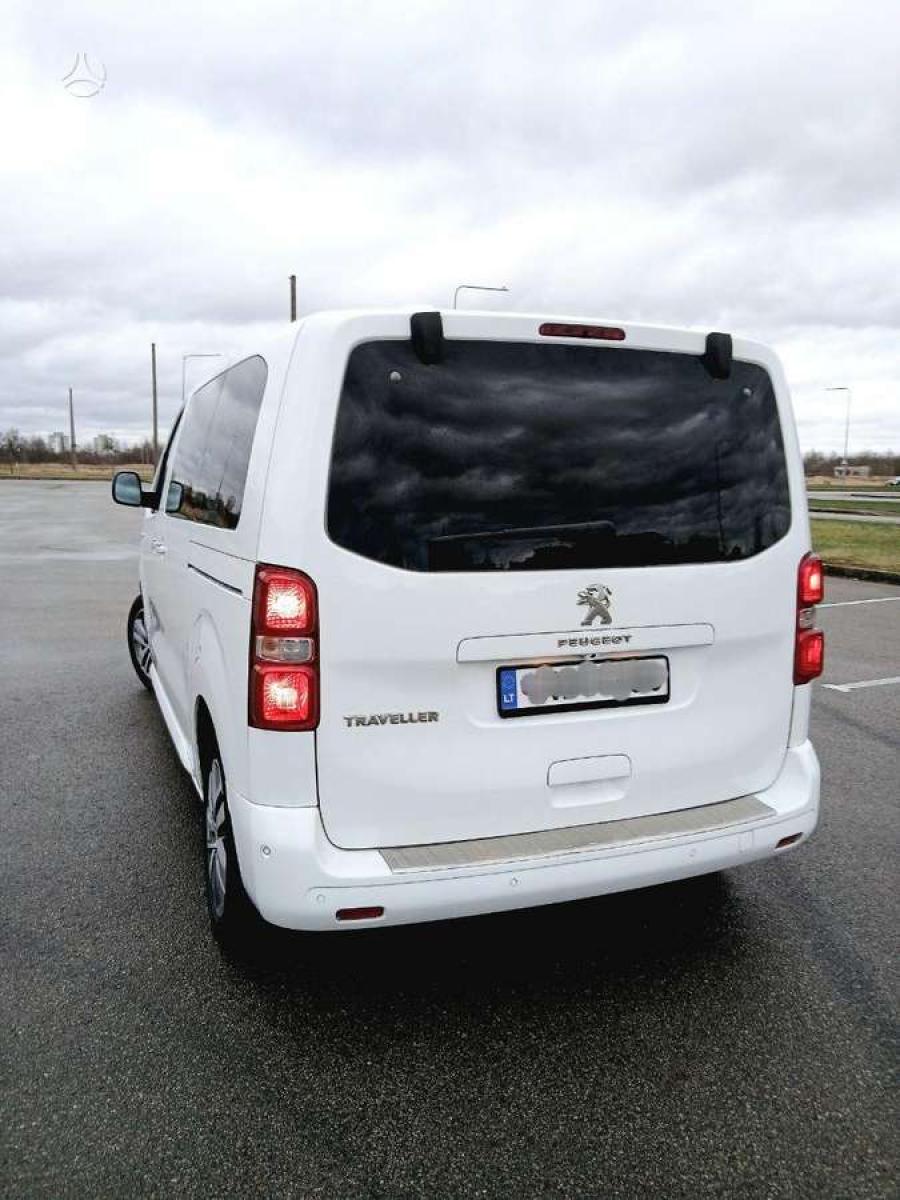 White Peugeot Traveller 2019 in Panevezys, with an engine capacity of 2.00 L and mileage of 272 thousand km for 17800 €, photo 6 on AUTOMOTO.COM.LV
