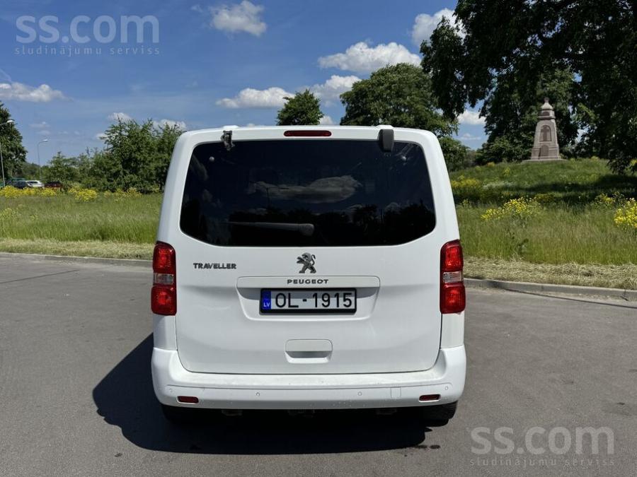 White Peugeot Traveller 2017 in Riga, with an engine capacity of 2.00 L and mileage of 0 thousand km for 16250 €, photo 6 on AUTOMOTO.COM.LV