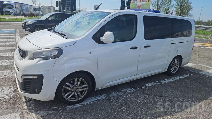 Balts Peugeot Traveller 2018 Tukums, ar dzinēja tilpumu 2.00 L un nobraukumu 300 tūkst. km par 7400 €, foto 6 vietnē AUTOMOTO.COM.LV