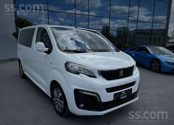 White Peugeot Traveller 2021 in Telschi, with an engine capacity of 2.00 L and mileage of 255 thousand km for 17999 €, photo 3 on AUTOMOTO.COM.LV