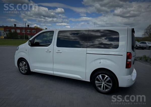 White Peugeot Traveller 2021 in Telschi, with an engine capacity of 2.00 L and mileage of 255 thousand km for 17999 €, photo 6 on AUTOMOTO.COM.LV