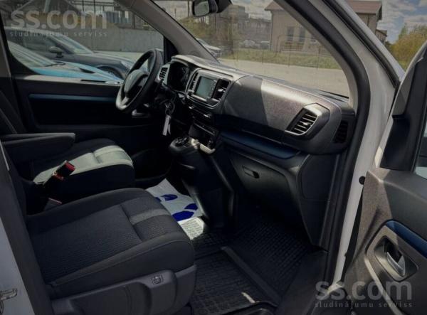 White Peugeot Traveller 2021 in Telschi, with an engine capacity of 2.00 L and mileage of 255 thousand km for 17999 €, photo 10 on AUTOMOTO.COM.LV