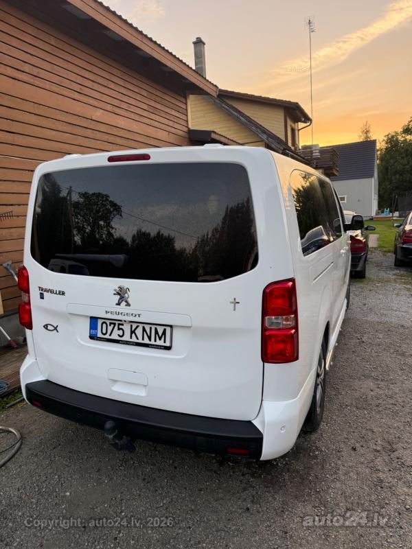White Peugeot Traveller 2022 in Tallinn, with an engine capacity of 2.00 L and mileage of 157 thousand km for 35000 €, photo 3 on AUTOMOTO.COM.LV