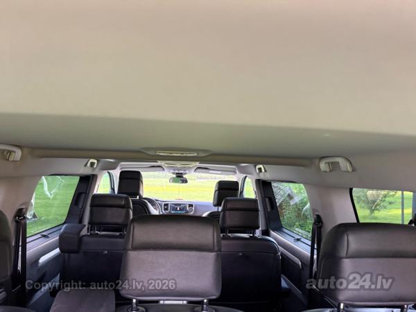 White Peugeot Traveller 2022 in Tallinn, with an engine capacity of 2.00 L and mileage of 157 thousand km for 35000 €, photo 6 on AUTOMOTO.COM.LV
