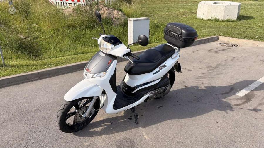 Balts Peugeot Tweet 2015 Viļņa, ar dzinēja tilpumu 0.13 L un nobraukumu 31 tūkst. km par 1200 €, foto 1 vietnē AUTOMOTO.COM.LV