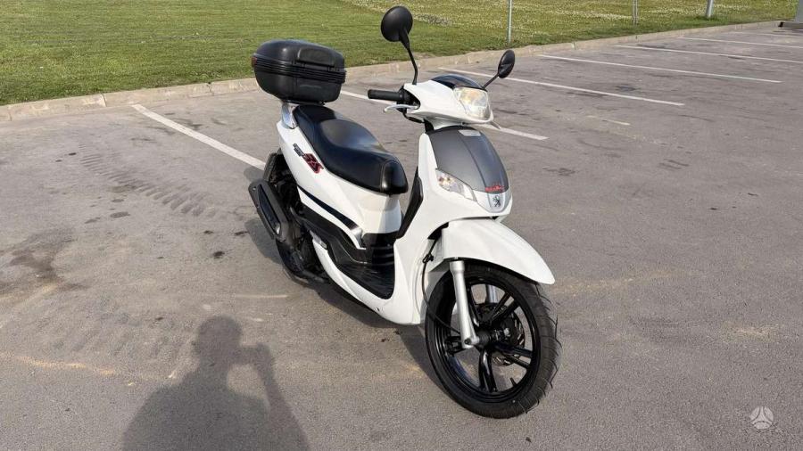 Balts Peugeot Tweet 2015 Viļņa, ar dzinēja tilpumu 0.13 L un nobraukumu 31 tūkst. km par 1200 €, foto 3 vietnē AUTOMOTO.COM.LV