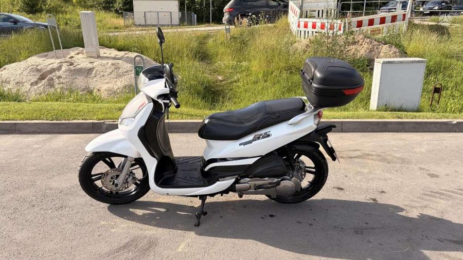 Balts Peugeot Tweet 2015 Viļņa, ar dzinēja tilpumu 0.13 L un nobraukumu 31 tūkst. km par 1200 €, foto 5 vietnē AUTOMOTO.COM.LV