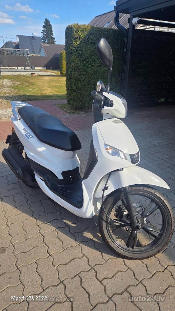 Balts Peugeot Tweet 2022 Tallina, ar dzinēja tilpumu 49.00 L un nobraukumu 282 tūkst. km par 2300 €, foto 4 vietnē AUTOMOTO.COM.LV
