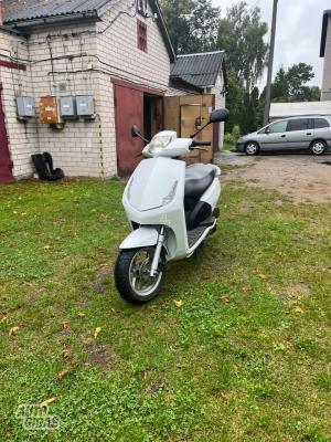 Balts Peugeot Vivacity 2008 Alīta, ar dzinēja tilpumu 0.05 L un nobraukumu 0 tūkst. km par 850 €, foto 3 vietnē AUTOMOTO.COM.LV