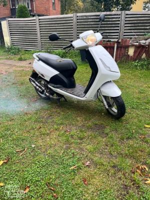 Balts Peugeot Vivacity 2008 Alīta, ar dzinēja tilpumu 0.05 L un nobraukumu 0 tūkst. km par 850 €, foto 7 vietnē AUTOMOTO.COM.LV