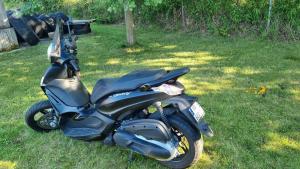 Melns Piaggio Beverly 2020 Šauļi, ar dzinēja tilpumu 0.33 L un nobraukumu 24 tūkst. km par 1100 €, foto 16 vietnē AUTOMOTO.COM.LV
