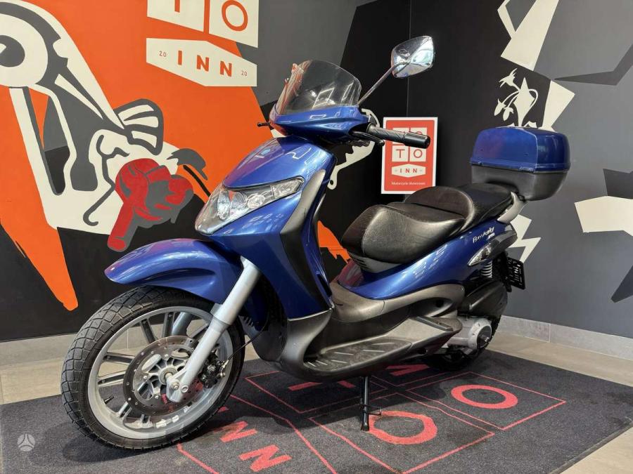Blue Piaggio Beverly 2004 in Vilnius, with an engine capacity of 0.25 L and mileage of 25 thousand km for 1499 €, photo 11 on AUTOMOTO.COM.LV