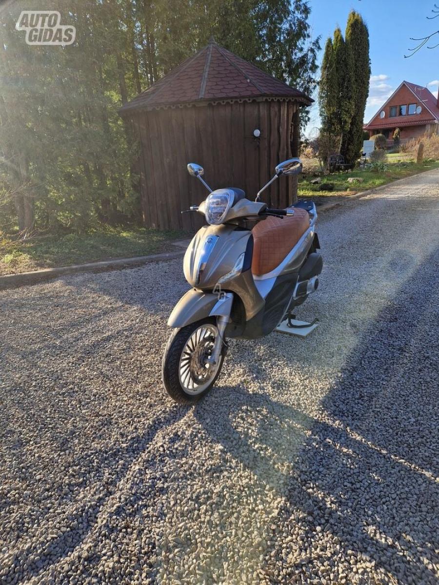 Piaggio Beverly 2012 в Радвилишкис, объемом двигателя 0.00 л и пробегом 0 тыс. км за 2500 €, фото 3 на AUTOMOTO.COM.LV