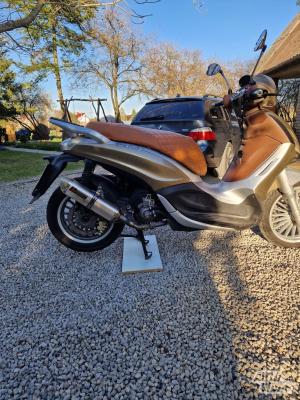 Piaggio Beverly 2012 в Радвилишкис, объемом двигателя 0.00 л и пробегом 0 тыс. км за 2500 €, фото 5 на AUTOMOTO.COM.LV