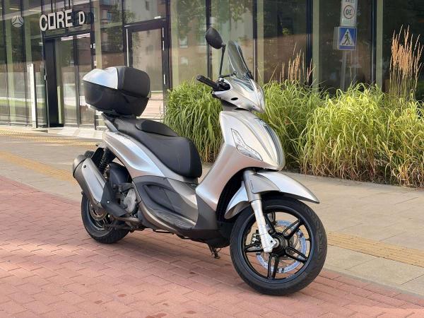 Piaggio Beverly 2013 in Vilnius, with an engine capacity of 0.33 L and mileage of 27 thousand km for 1500 €, photo 3 on AUTOMOTO.COM.LV