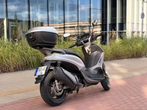 Piaggio Beverly 2013 in Vilnius, with an engine capacity of 0.33 L and mileage of 27 thousand km for 1500 €, photo 6 on AUTOMOTO.COM.LV