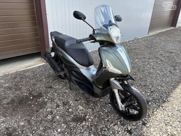 Piaggio Beverly 2016 Kelmė, ar dzinēja tilpumu 0.00 L un nobraukumu 39 tūkst. km par 1130 €, foto 1 vietnē AUTOMOTO.COM.LV