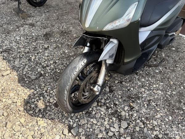 Piaggio Beverly 2016 Kelmė, ar dzinēja tilpumu 0.00 L un nobraukumu 39 tūkst. km par 1130 €, foto 8 vietnē AUTOMOTO.COM.LV