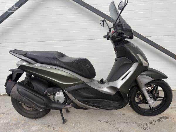 Piaggio Beverly 2019 in Taurage, with an engine capacity of 0.00 L and mileage of 0 thousand km for 1750 €, photo 1 on AUTOMOTO.COM.LV