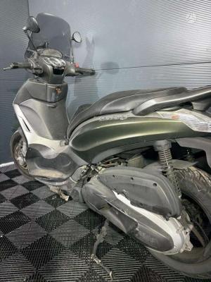 Piaggio Beverly 2019 в Таураге, объемом двигателя 0.35 л и пробегом 36 тыс. км за 1600 €, фото 6 на AUTOMOTO.COM.LV