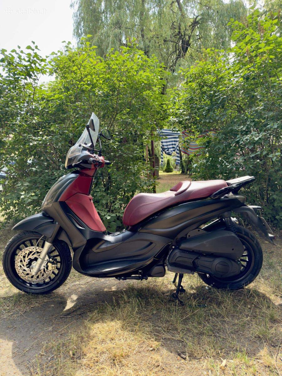 Balts Piaggio Beverly 2016 Kauņa, ar dzinēja tilpumu 0.13 L un nobraukumu 23 tūkst. km par 1950 €, foto 1 vietnē AUTOMOTO.COM.LV