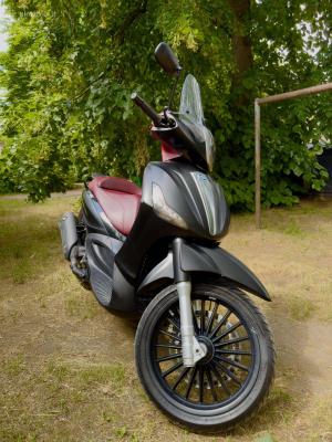 Balts Piaggio Beverly 2016 Kauņa, ar dzinēja tilpumu 0.13 L un nobraukumu 23 tūkst. km par 1950 €, foto 9 vietnē AUTOMOTO.COM.LV