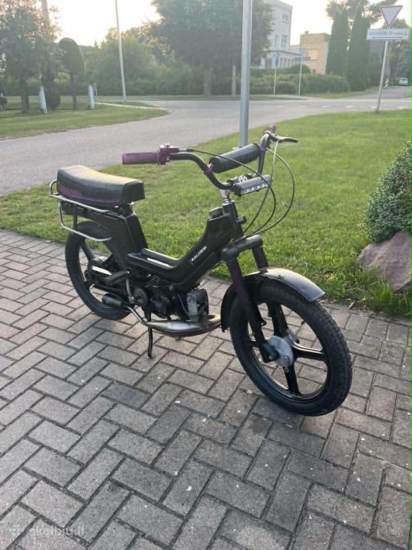 Black Piaggio Ciao 1980 in Ukmerge, with an engine capacity of 0.00 L and mileage of 0 thousand km for 800 €, photo 1 on AUTOMOTO.COM.LV