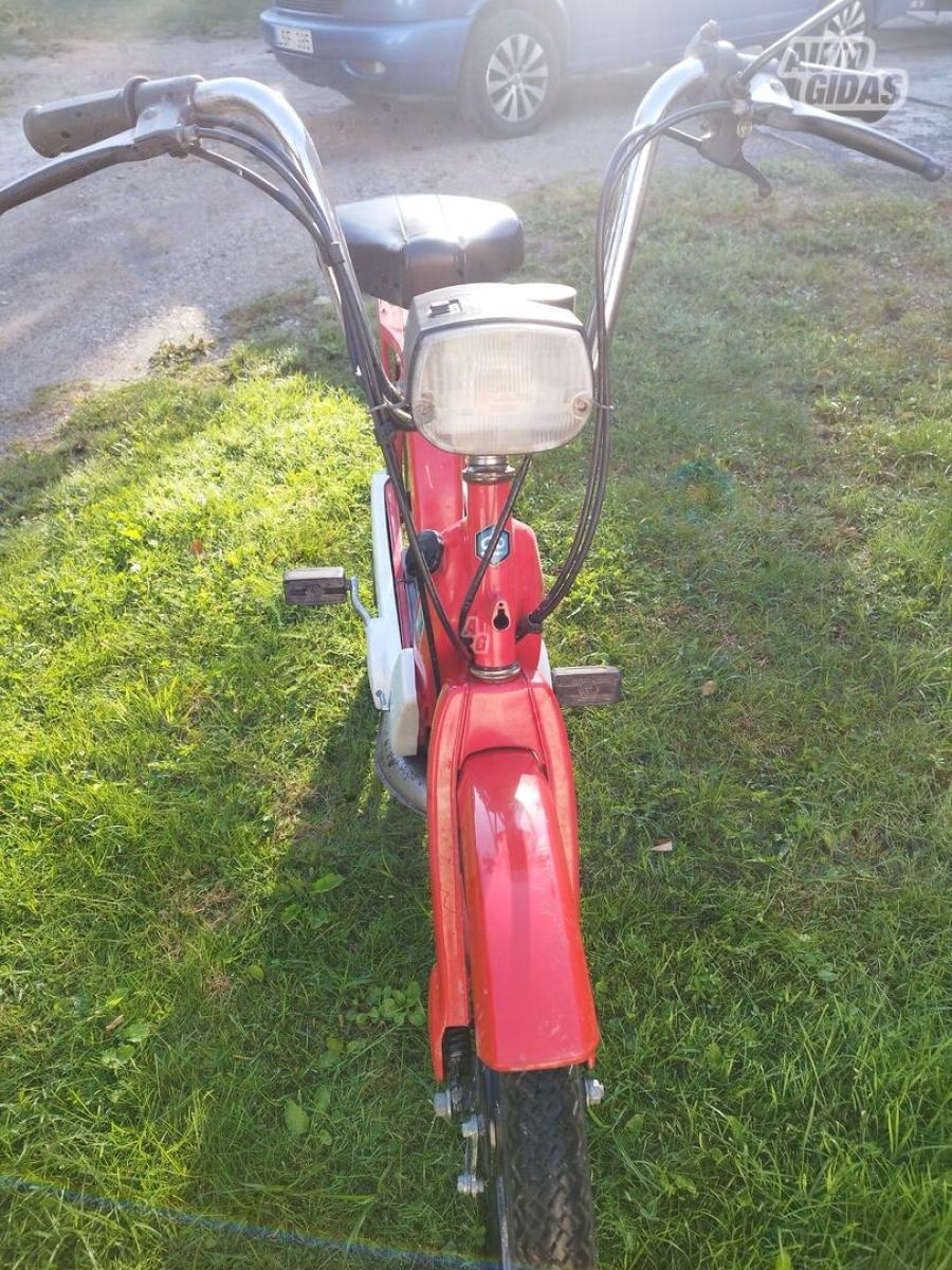 Sarkans Piaggio Ciao 1998 Panevēža, ar dzinēja tilpumu 0.07 L un nobraukumu 1 tūkst. km par 1150 €, foto 10 vietnē AUTOMOTO.COM.LV