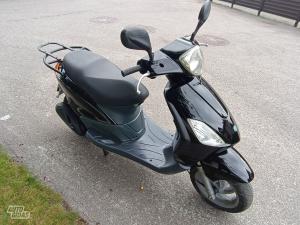 Black Piaggio Fly 2007 in Kaunas, with an engine capacity of 0.05 L and mileage of 0 thousand km for 670 €, photo 4 on AUTOMOTO.COM.LV
