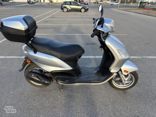 Серый Piaggio Fly 2008 в Каунас, объемом двигателя 0.05 л и пробегом 19 тыс. км за 850 €, фото 4 на AUTOMOTO.COM.LV