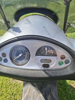 Серый Piaggio Fly 2011 в Вилкавишкис, объемом двигателя 50.00 л и пробегом 12 тыс. км за 550 €, фото 6 на AUTOMOTO.COM.LV