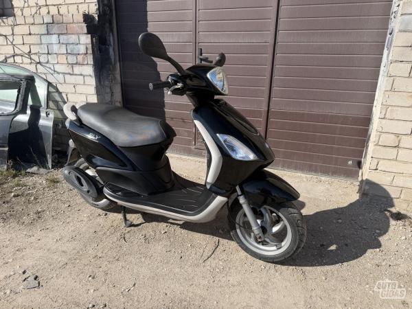 Piaggio Fly 2008 в Кретинга, объемом двигателя 0.00 л и пробегом 0 тыс. км за 800 €, фото 1 на AUTOMOTO.COM.LV