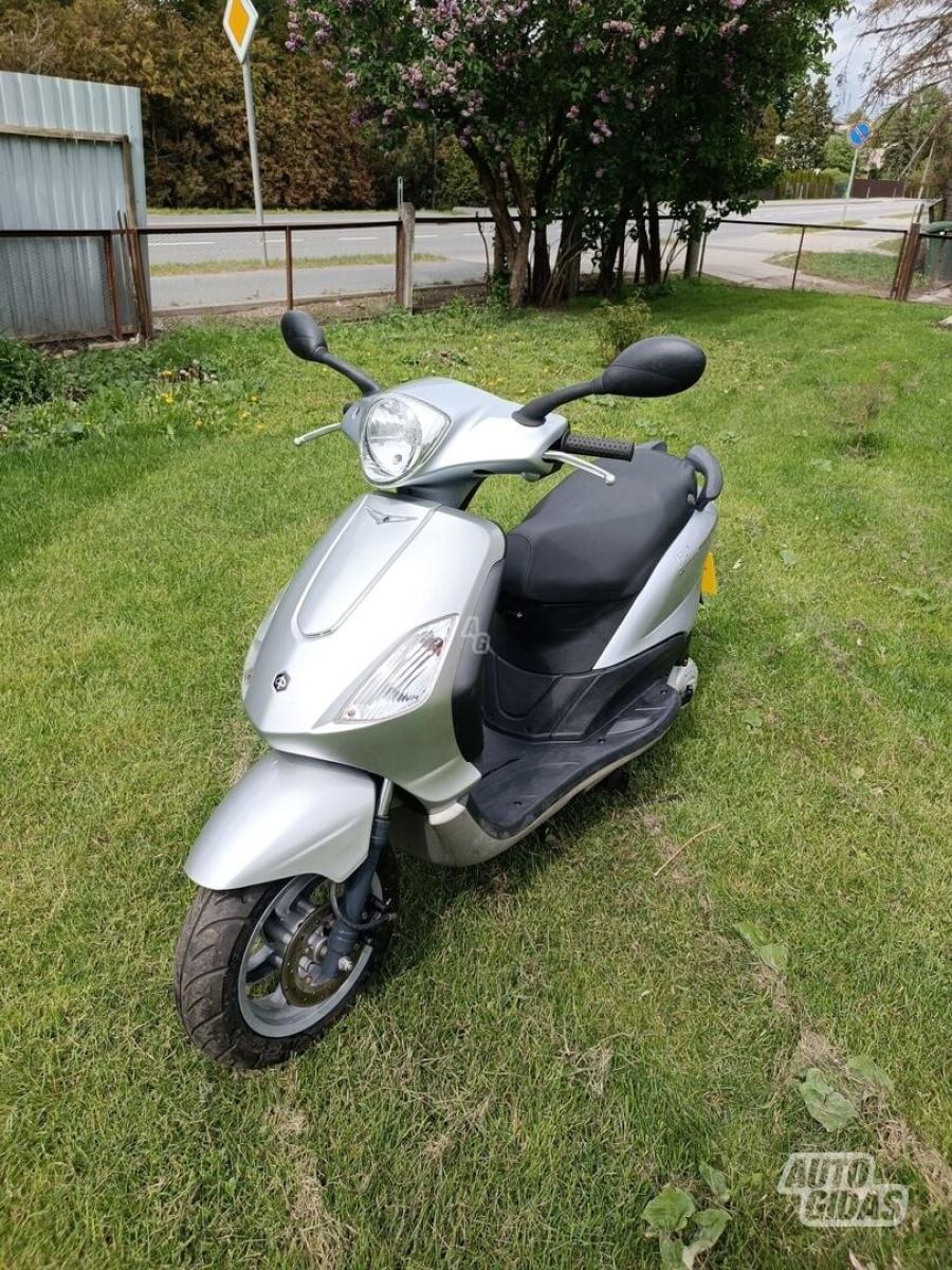 Piaggio Fly 2009 Kauņa, ar dzinēja tilpumu 0.00 L un nobraukumu 0 tūkst. km par 647 €, foto 1 vietnē AUTOMOTO.COM.LV