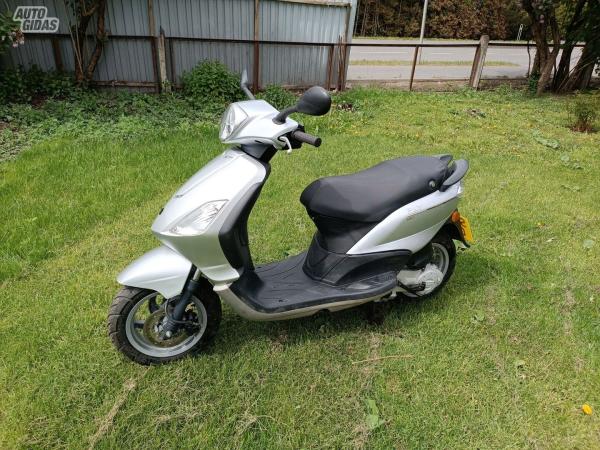 Piaggio Fly 2009 в Каунас, объемом двигателя 0.00 л и пробегом 0 тыс. км за 647 €, фото 2 на AUTOMOTO.COM.LV