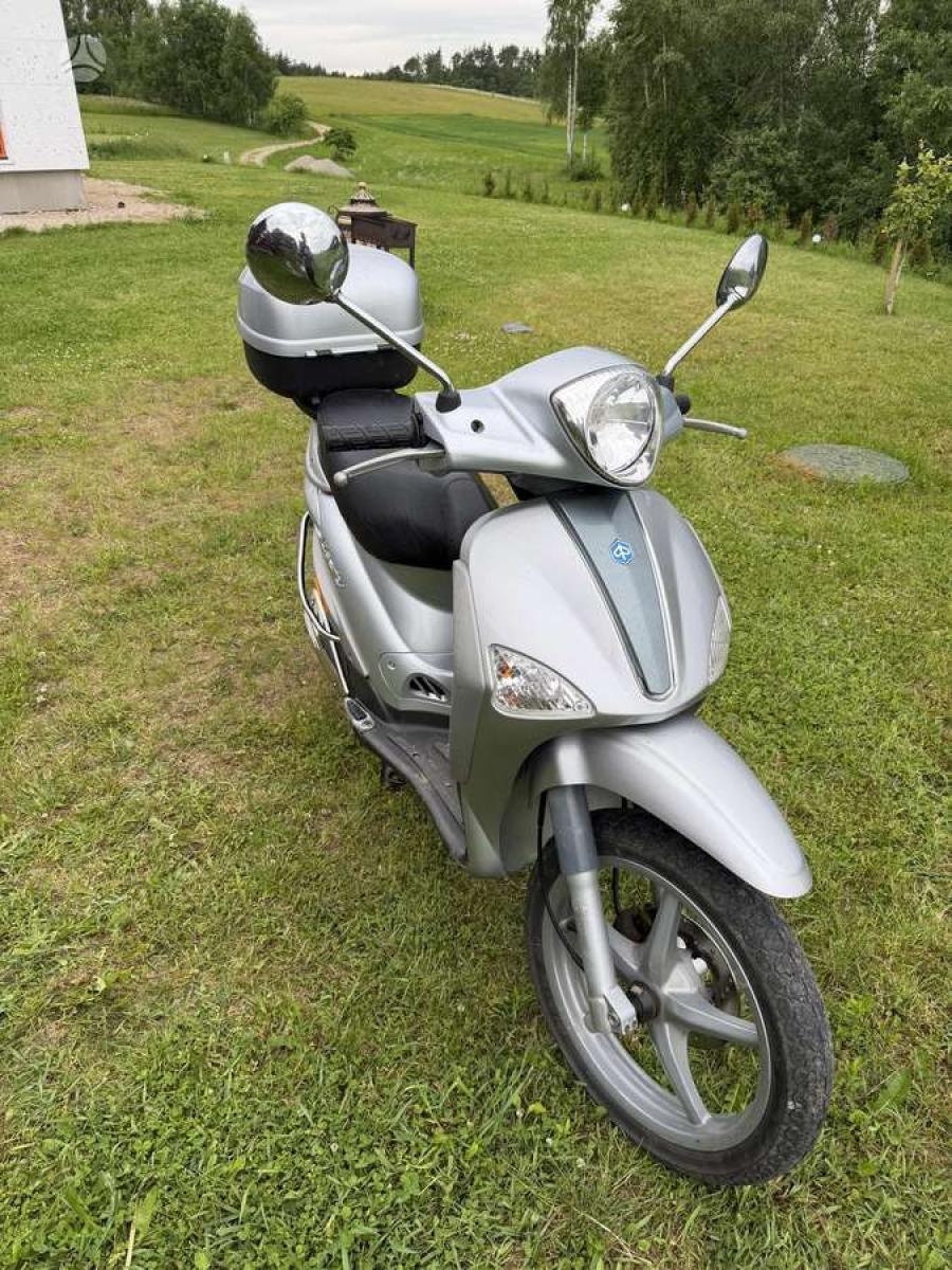 Piaggio Liberty 2006 в Вильнюс, объемом двигателя 0.13 л и пробегом 16 тыс. км за 900 €, фото 1 на AUTOMOTO.COM.LV
