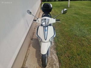White Piaggio Liberty 2025 in Kedainiai, with an engine capacity of 49.00 L and mileage of 23 thousand km for 2800 €, photo 5 on AUTOMOTO.COM.LV