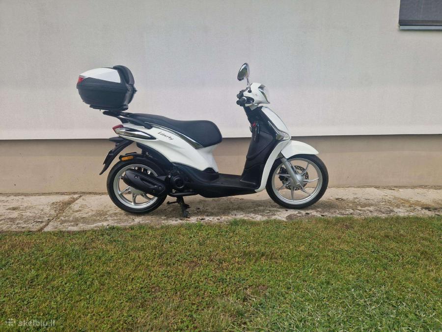 White Piaggio Liberty 2025 in Kedainiai, with an engine capacity of 49.00 L and mileage of 23 thousand km for 2800 €, photo 16 on AUTOMOTO.COM.LV