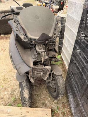 Melns Piaggio MP3 2007 Panevēža, ar dzinēja tilpumu 0.13 L un nobraukumu 18 tūkst. km par 490 €, foto 3 vietnē AUTOMOTO.COM.LV