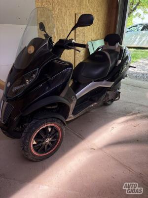 Black Piaggio MP3 2009 in Vilnius, with an engine capacity of 0.25 L and mileage of 38 thousand km for 1400 €, photo 8 on AUTOMOTO.COM.LV
