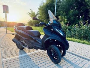 Black Piaggio MP3 2015 in Vilnius, with an engine capacity of 0.50 L and mileage of 23 thousand km for 3250 €, photo  on AUTOMOTO.COM.LV
