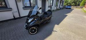 Black Piaggio MP3 2016 in Vilnius, with an engine capacity of 0.50 L and mileage of 42 thousand km for 3400 €, photo 5 on AUTOMOTO.COM.LV