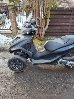 Black Piaggio MP3 2018 in Klaipeda, with an engine capacity of 0.30 L and mileage of 0 thousand km for 2250 €, photo 2 on AUTOMOTO.COM.LV