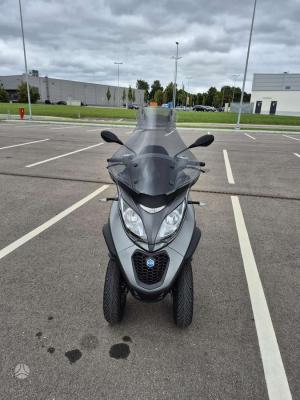 Черный Piaggio MP3 2018 в Клайпеда, объемом двигателя 0.49 л и пробегом 22 тыс. км за 4200 €, фото 8 на AUTOMOTO.COM.LV
