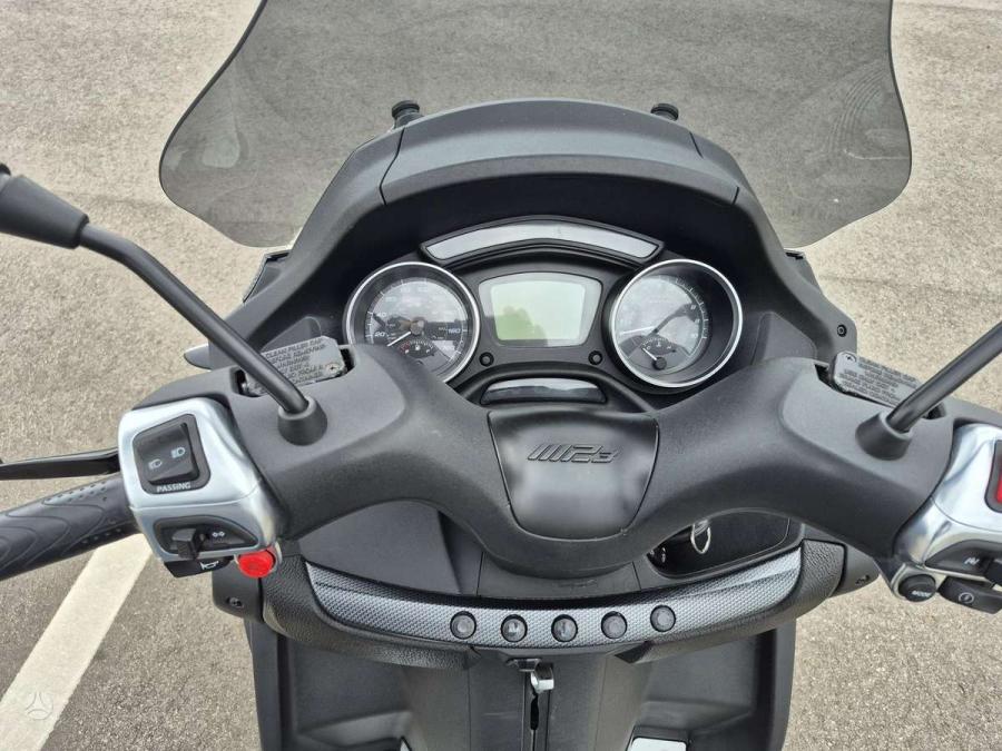 Черный Piaggio MP3 2018 в Клайпеда, объемом двигателя 0.49 л и пробегом 22 тыс. км за 4200 €, фото 10 на AUTOMOTO.COM.LV