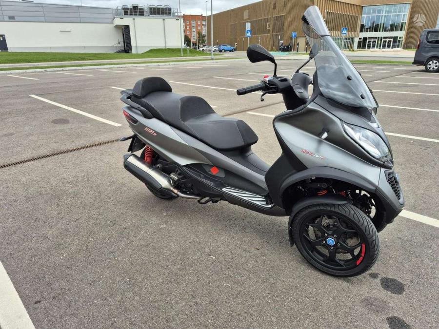 Черный Piaggio MP3 2018 в Клайпеда, объемом двигателя 0.49 л и пробегом 22 тыс. км за 4200 €, фото 14 на AUTOMOTO.COM.LV