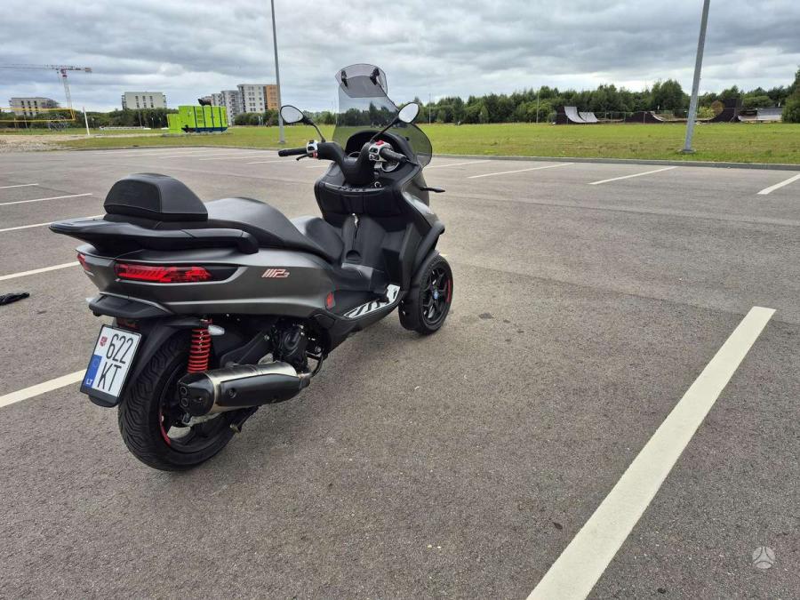 Черный Piaggio MP3 2018 в Клайпеда, объемом двигателя 0.49 л и пробегом 22 тыс. км за 4200 €, фото 17 на AUTOMOTO.COM.LV