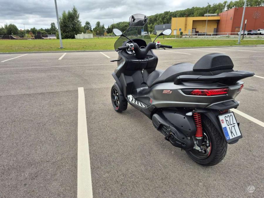 Черный Piaggio MP3 2018 в Клайпеда, объемом двигателя 0.49 л и пробегом 22 тыс. км за 4200 €, фото 18 на AUTOMOTO.COM.LV