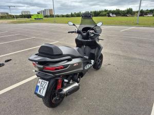 Черный Piaggio MP3 2018 в Клайпеда, объемом двигателя 0.49 л и пробегом 22 тыс. км за 4200 €, фото 19 на AUTOMOTO.COM.LV